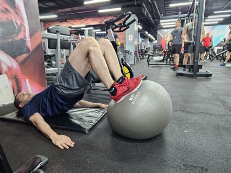 Stability Ball Leg Curl Guide How To Benefits Muscles Worked