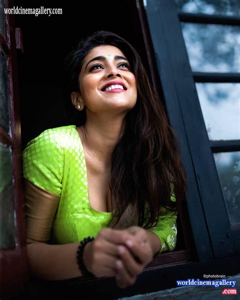 Shriya Saran Latest Stills