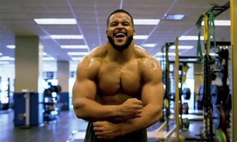 Myles Garrett Workout Routine And Diet Plan Explained