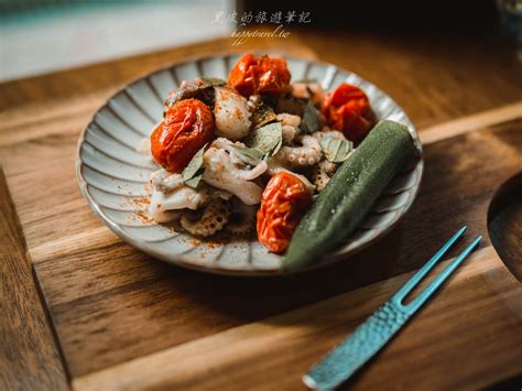 花蓮美食。木容muron｜鬧中取靜的老宅咖啡廳，靜靜享受著蹉跎光陰，花蓮景點 花蓮咖啡廳推薦花蓮咖啡廳 黑皮的旅遊筆記