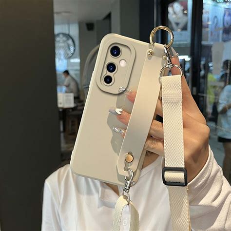 适用一加9手机壳oneplus 9r简约9rt纯色腕带支架9pro软硅胶全包镜头保护套斜跨背带挂绳虎窝淘