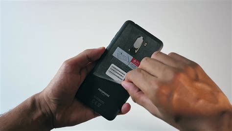 M H P Pocophone F Armoured Edition Snapdragon T N Nhi T B Ng Ch T L Ng M T L Ng L M T