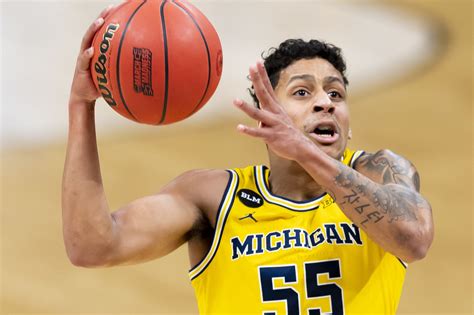 Eli Brooks Officially Opts Back In For Fifth Season At Michigan Maize N Brew