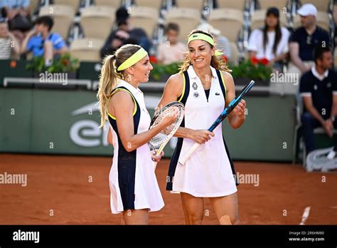 Paris France 08th June 2023 Gabriela Sabatini And Gisela Dulko
