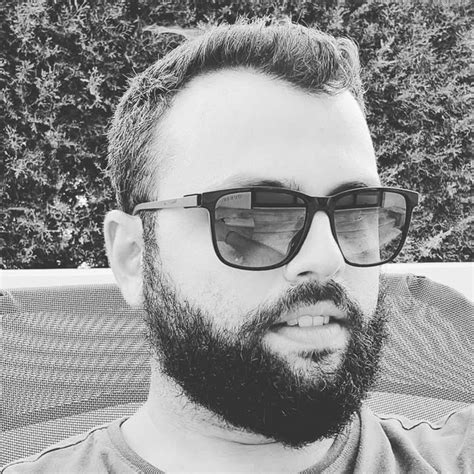 Takis Besiris Takis Besiris On Threads