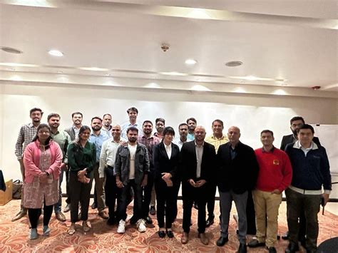 Ivaluegroup Sentinelone Cybersecurity Partnertraining Success Teamwork Knowledgesharing