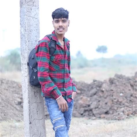 Aashi࿐༗ ༗ Aashiiii • Threads Say More