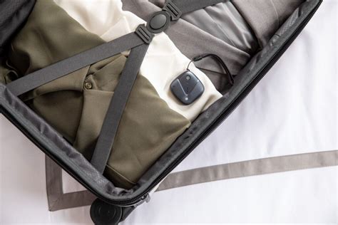 T Mobile Just Launched Their Own Tracking Accessory Ubergizmo