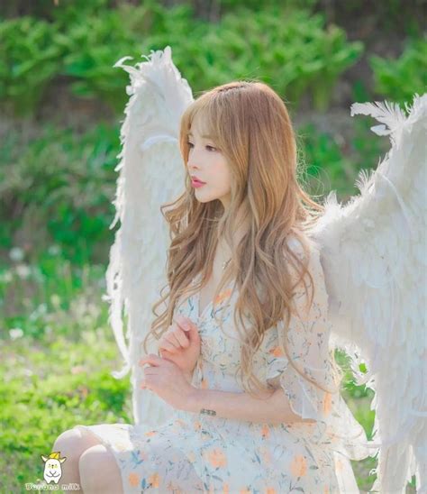 레이싱 모델 진하진 인플루언서 짤티비 Jjtv Kr