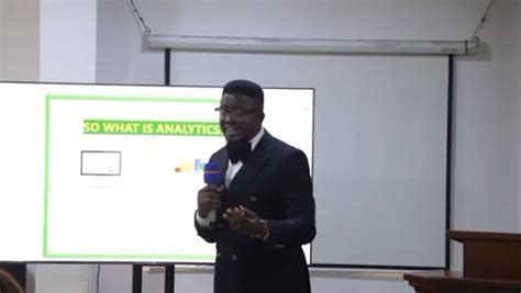 [video] lead leap data analytics school on linkedin data analytics is
