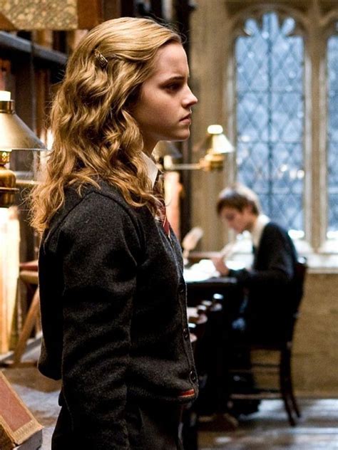8 Hermione Hair Ideas Hermione Hair Hermione Hermione Granger Hair