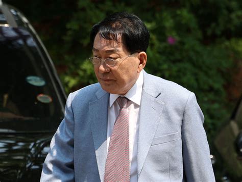 대법공직선거법 위반 안상수 전 인천시장 징역형 집유 확정