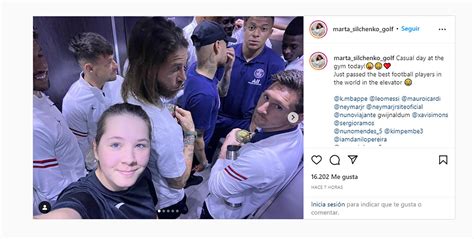 체육관에서의 캐주얼 데이 그녀는 엘리베이터에 들어가 인생 최고의 셀카를 찍었습니다 Infobae