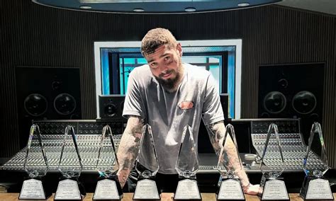 Post Malone Breaks Record For Most Diamond Certified Singles For Any Artist