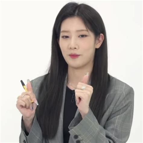 Kim Lip Loona Lips Kim