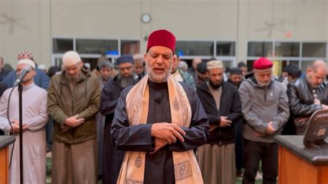 فَلۡيُقَٰتِلۡ فِي سَبِيلِ ٱللَّهِ ٱلَّذِينَ يَشۡرُونَ ٱلۡحَيَوٰةَ