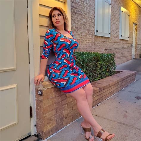 Marleny Marleny Aleelayn • Instagram Photos And Videos Short Skirt