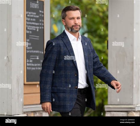 quebec solidaire leader gabriel nadeau dubois leaves a campaign stop in