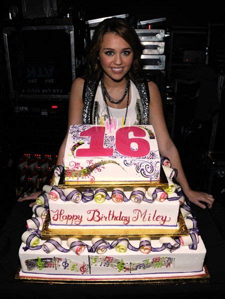 Miley Cyrus Birthday Cake