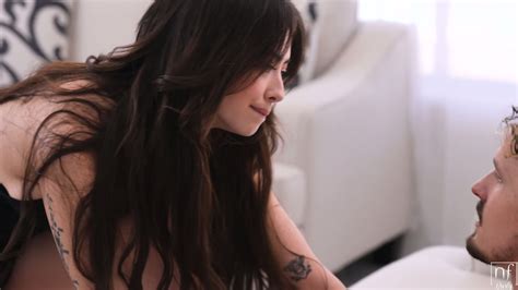 Chloe Surreal Staying In Chloe Surreal Eporner