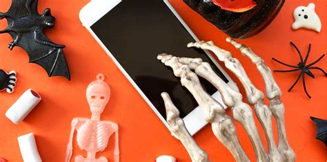 20 Halloween Icons App Covers Home Screen Themes For A Spooky Aesthetic YourTango