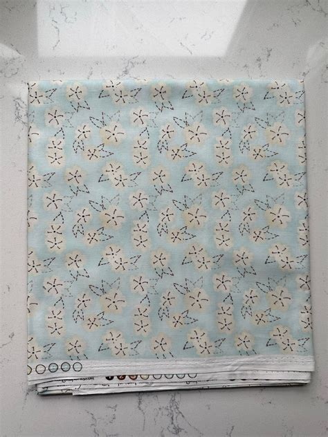Quilting Bee By Debbie Taylor Kerman For Henry Glass Half Yard Etsy