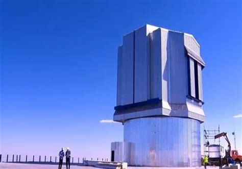 لحظه تماشایی مشاهده سیاره زحل با تلسکوپ فیلم