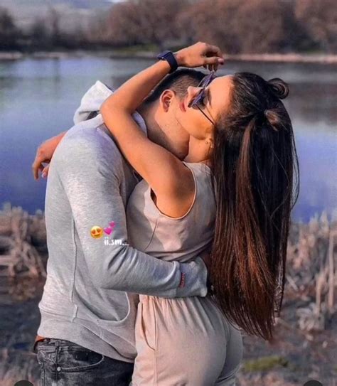 Pin On 500 Love Couple Picture