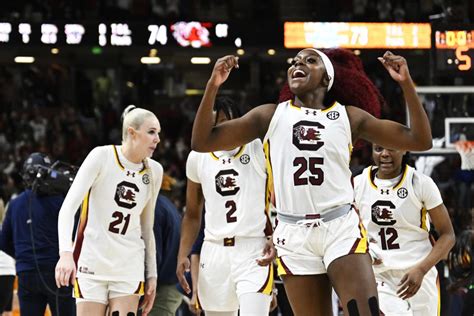 Raven Johnson Finding Her Comfort Zone While South Carolina Tries To