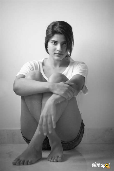 Aishwarya Rajeshs Feet