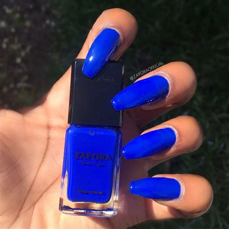 25 Royal Blue Nail Designs For A Statement Manicure