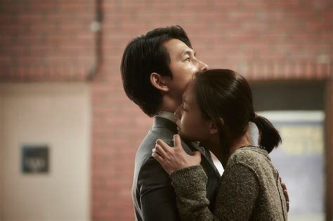 20 Rekomendasi Film Korea Dewasa Terbaik dan Terbaru - Dafunda.com