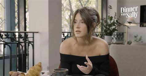 On A Dit Que Jétais Enceinte… Adèle Exarchopoulos Prend La Parole