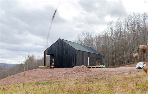 4 Bedroom Lake Barndominium Pre Order