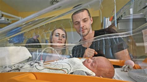 Frühchen Stationen In Mv In Gefahr Ärzte Und Schwestern Schaffen Echte