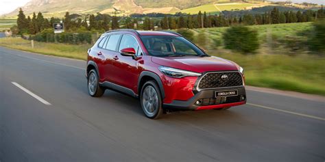 Toyota Corolla Cross Review Hybrid Xs Carshop Reviews