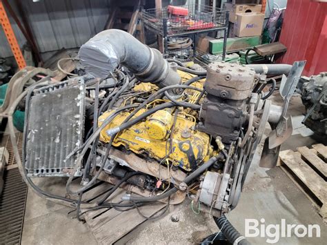 Caterpillar 3208 Diesel Engine Wautomatic Transmission