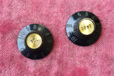 Vintage 1968 Gibson Witchhat Knobs Witch Hat Black Gold Reverb