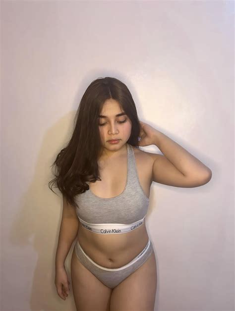 New Pair Of Calvin Klein R Asiansissification