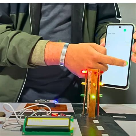 smart traffic light life saving iot project electrical bro