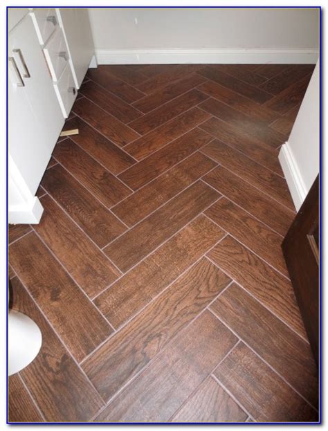 Laying Floor Tile In Herringbone Pattern Flooring Home Design Ideas Qbn1oqymq495310