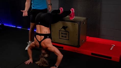 Crossfit® Handstand Push Up Variations And Workouts Wodprep