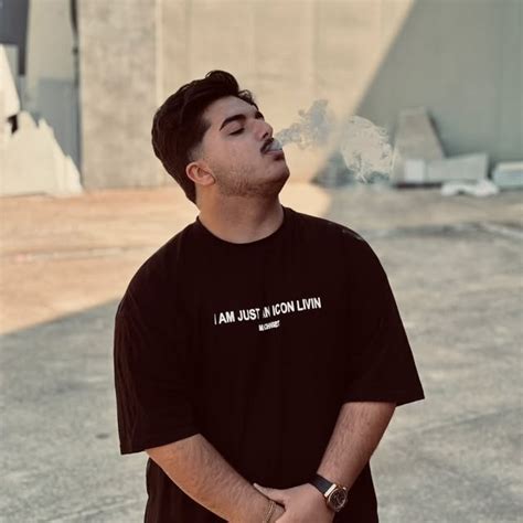 ᴀʟɪᴀᴋʙᴀʀ aliakbarr94 Threads Say more