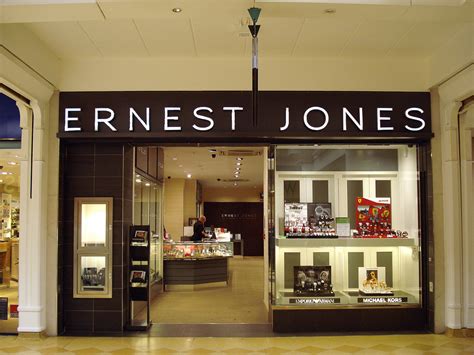 Ernest Jones Set To Open Its Third British Outlet Store Watchpro Usa