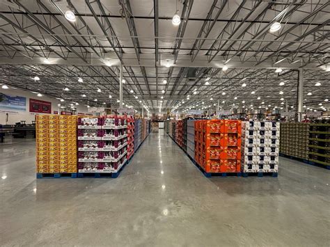 Photo Gallery Inside Costcos First Brantford Warehouse Canadian Grocer