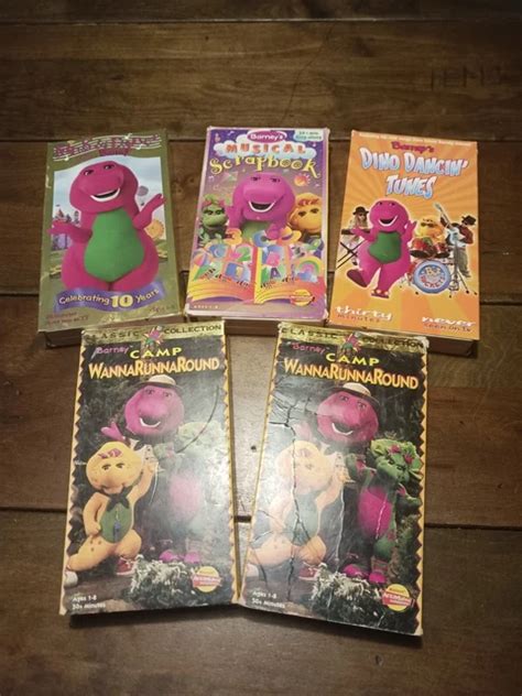 Barney Vhs Lot Of 28 Tapes School Musical Sing Dance Santa Manners