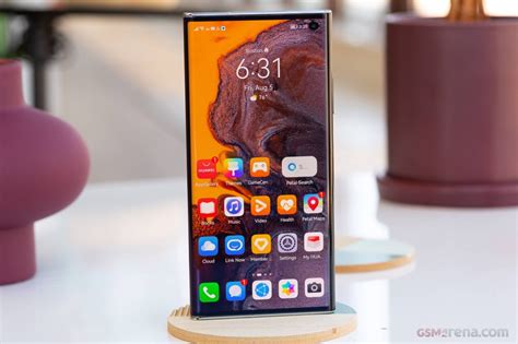 Huawei Mate Xs Pictures Official Photos