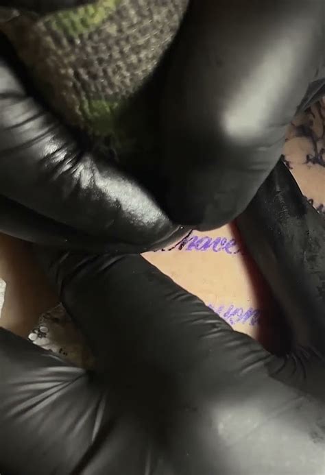 자녀를 위한 물병자리 타투 Youtube