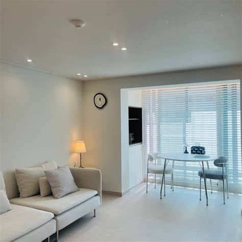 30년 이상 된 복도식 구축 아파트의 놀라운 변신 라이프스타일 슈퍼앱 오늘의집