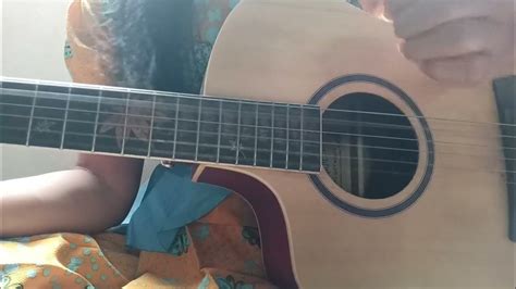 ဘာလိုလိုပါ Cover By Moe 🎸ကြိုးသံ ဗက် ဗက် နှင့် နှာသံ သည်းခံပါရှင့် 😁